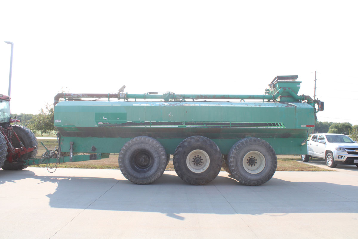 2004 Houle 7300 | Used Houle Manure Spreaders for Sale